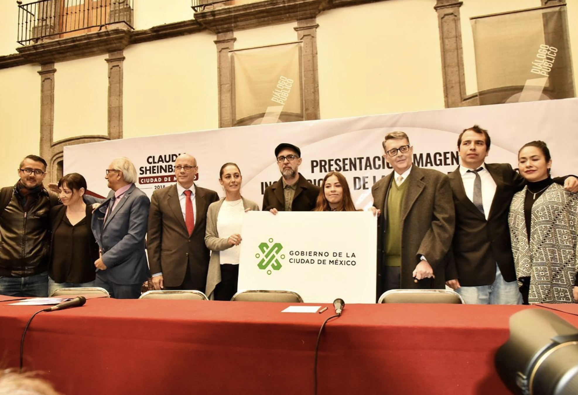 Claudia Sheinbaum revisará con el IMPI nuevo logo de CDMX | CC News